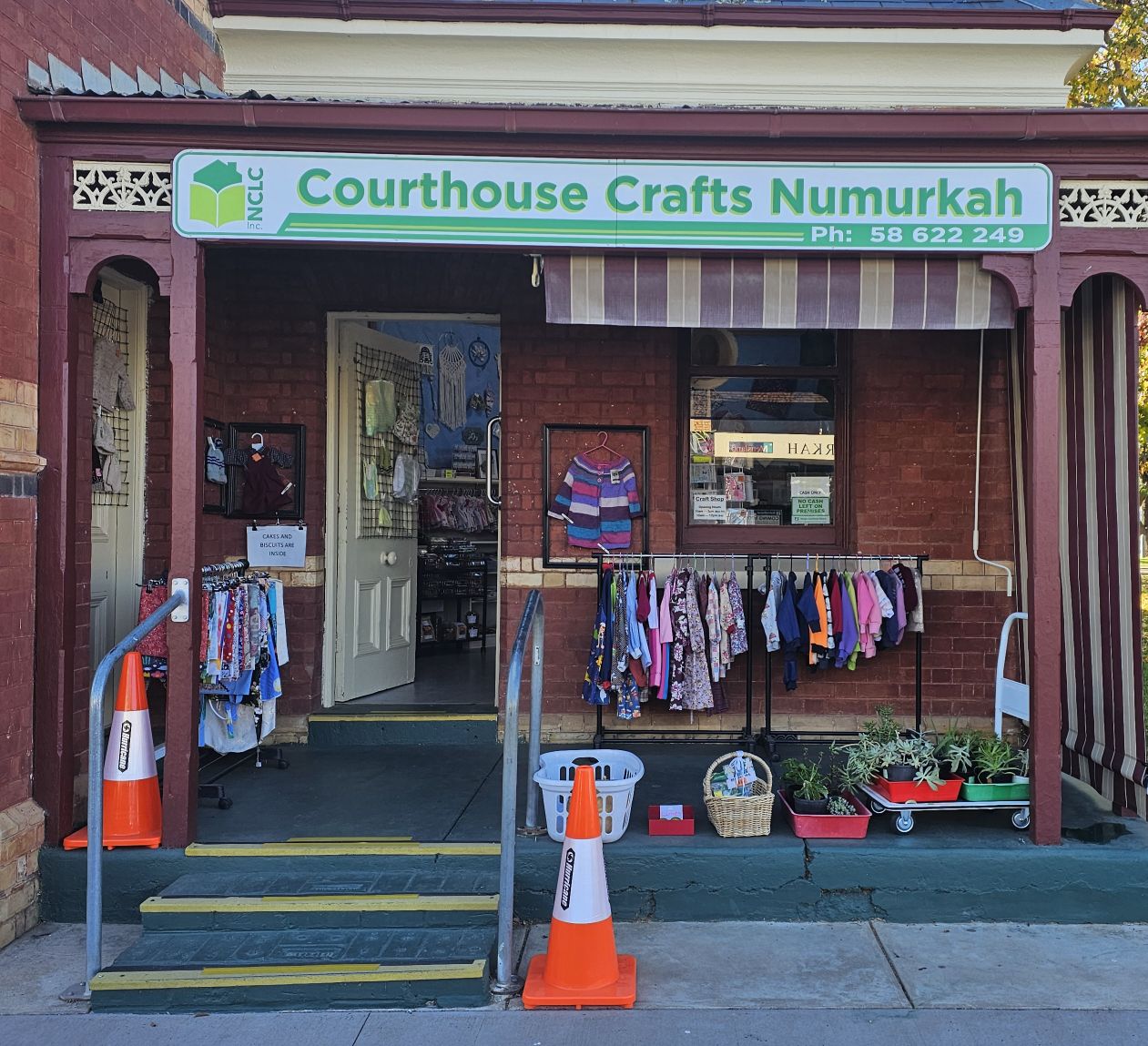 Courthouse Craft Shop – NCLC INC.